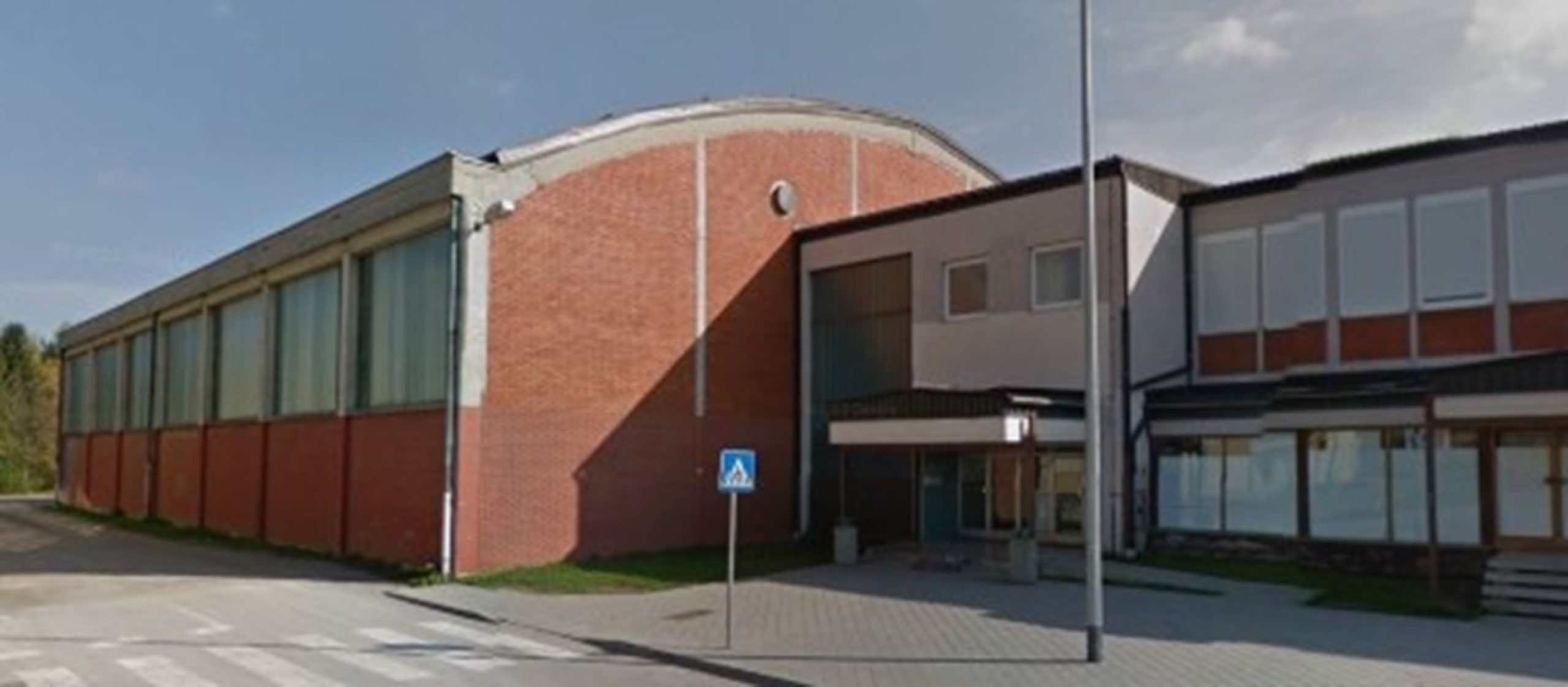 U tijeku postupak odabira izvođača radova na uređenju svlačionica gradske sportske dvorane u ...