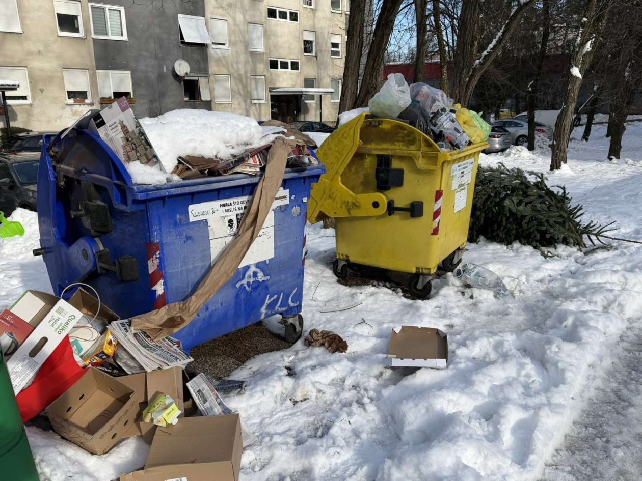 Zbog nakupina snijega i leda neki kontejneri ostali neispražnjeni! Evo ...